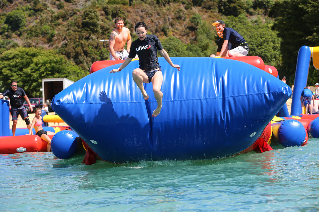 Medium Waterpark - Super Splash - Aflex Inflatable Waterparks – Aflex ...