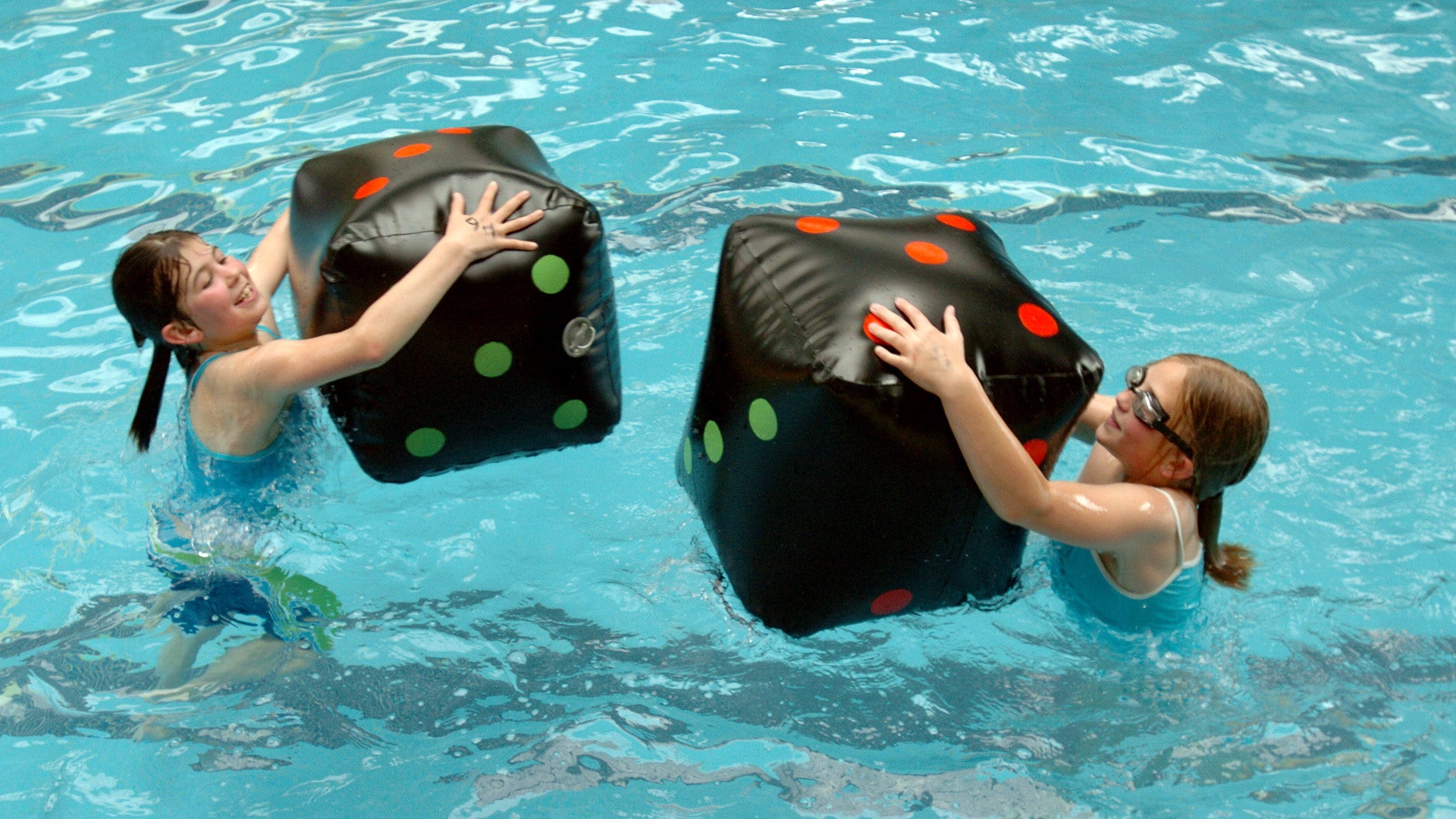 Dice (Pair) - Inflatable Pool Toy – Aflex Inflatables